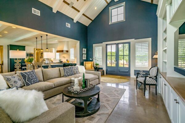 What is a Farmhouse | Farmhouse Architecture & Common Elements