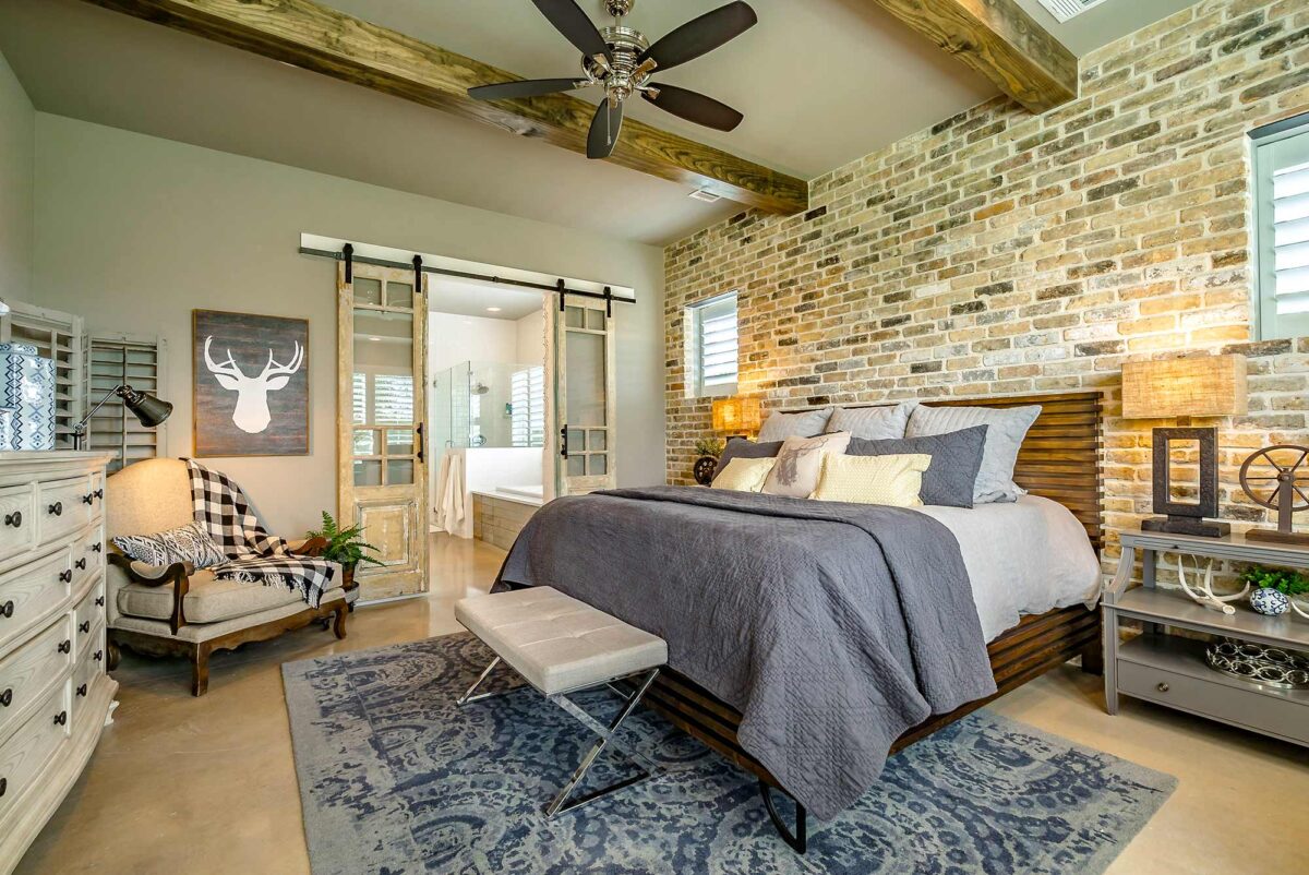 What is a Farmhouse | Farmhouse Architecture & Common Elements