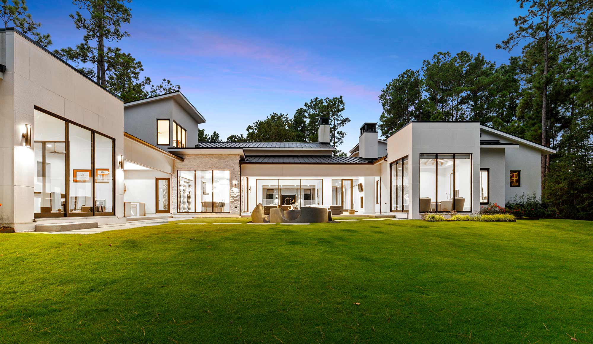 Contact Us – Vanguard Studio