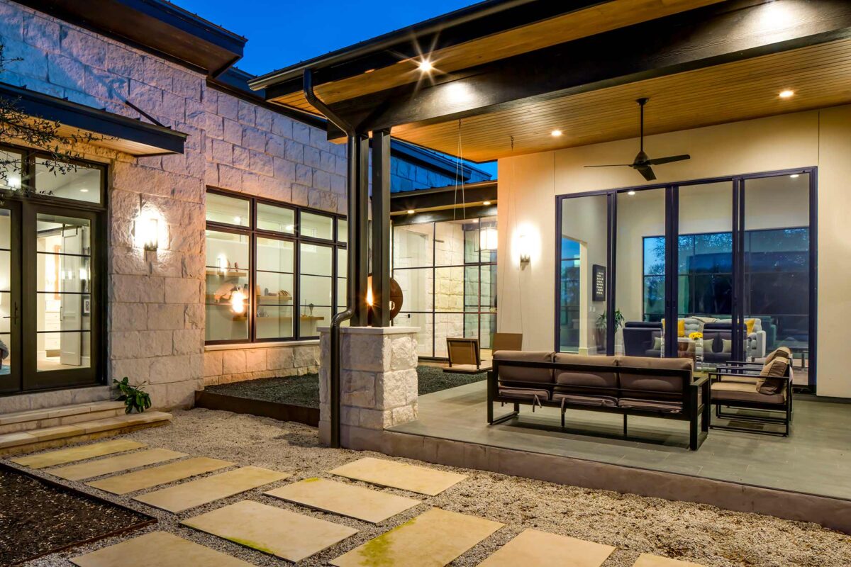 Modern Hill Country Home Architecture in Austin, Texas