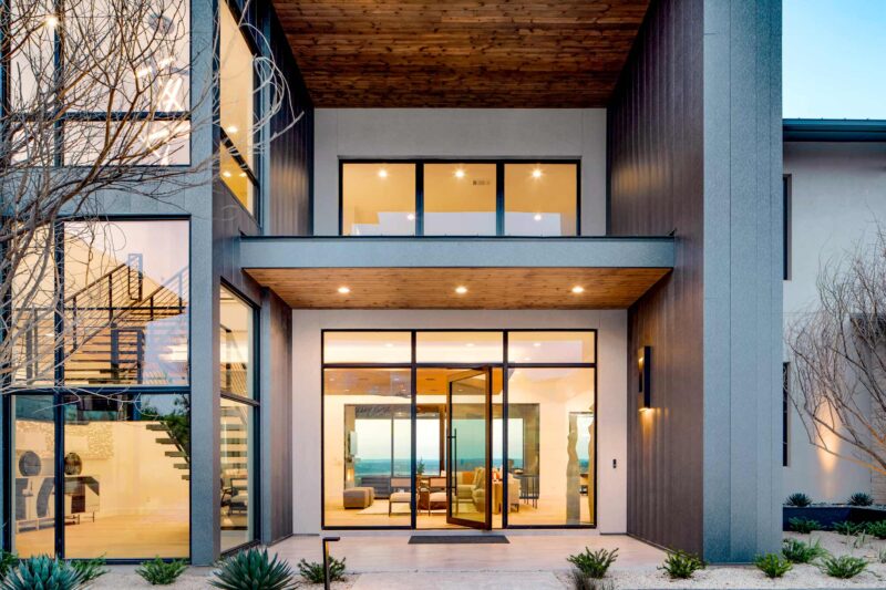 Primo Fiore Modern - Vanguard Studio