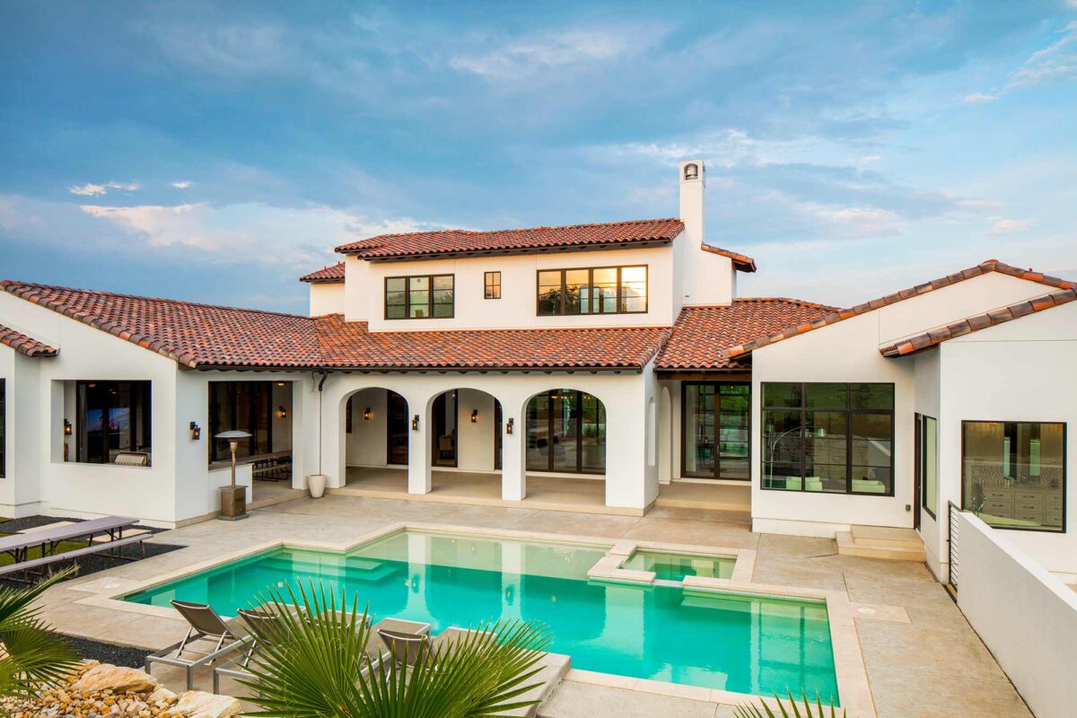 Spanish Contemporary Architecture in Austin | Vanguard Studio