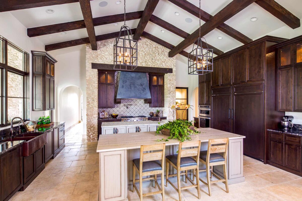 Rustic Villa Architecture | Vanguard Studio