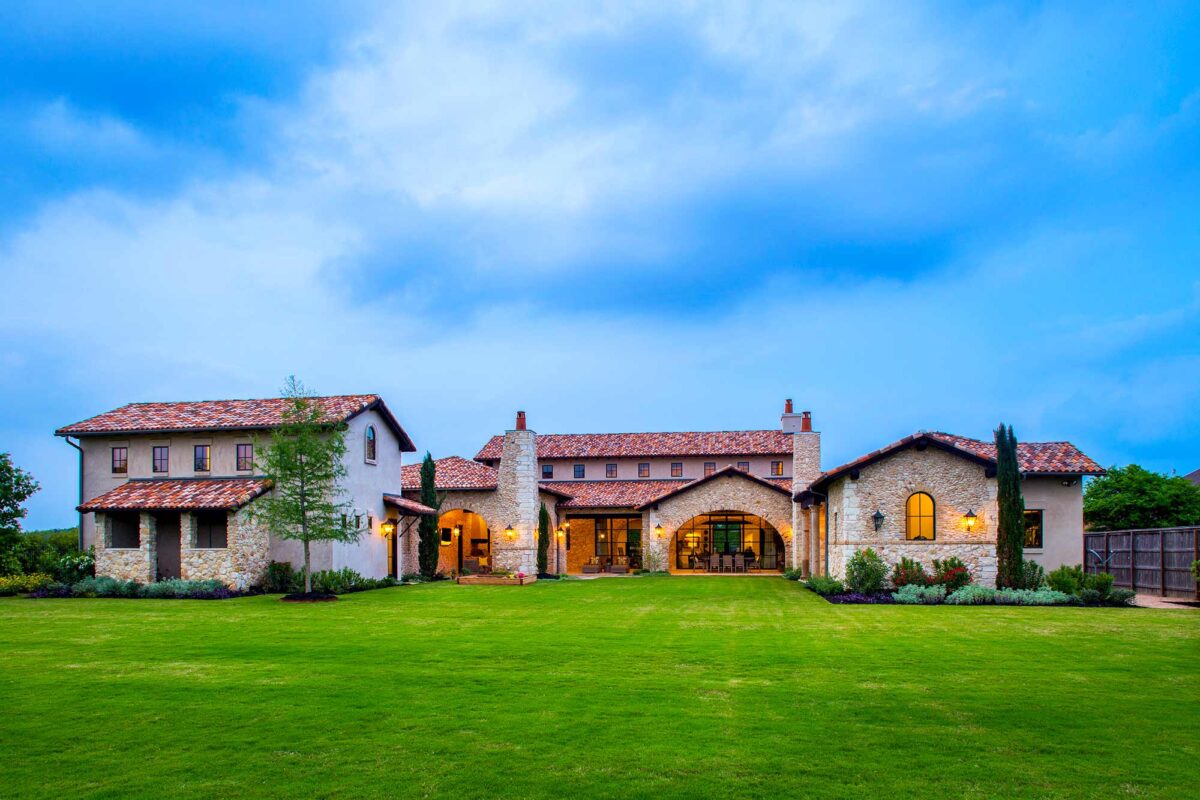 Rustic Villa Architecture | Vanguard Studio